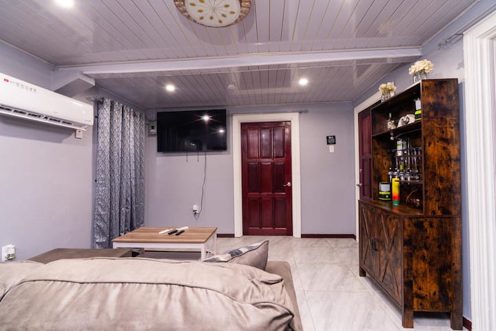 Comfy Retreat In Guyana - Guyana