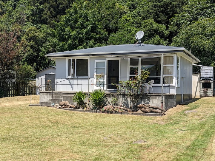 Motuoapa Escape - Lake Taupo - Lake Taupo