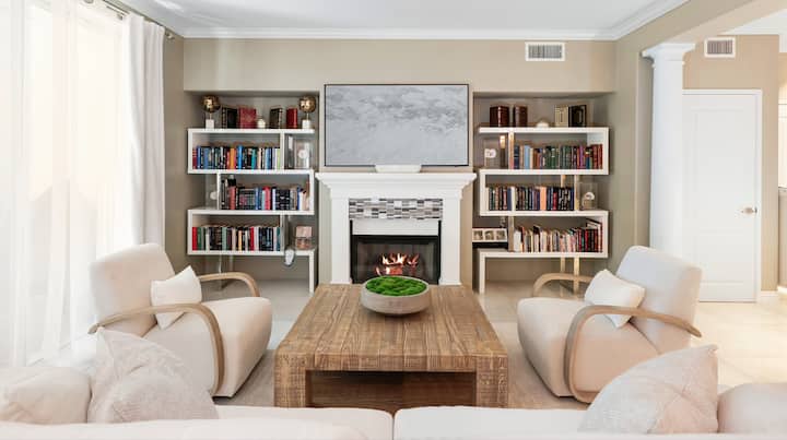 Luxury Rh Designed 2-story Condo In Irvine - Irvine, CA