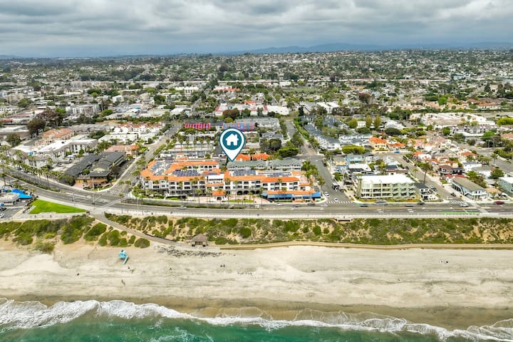 Coastal Charm In Carlsbad-3 Min Walk To The Beach - Carlsbad, CA
