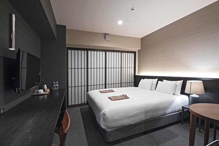 Hotel Ninja Black   King Double Room - Kyoto