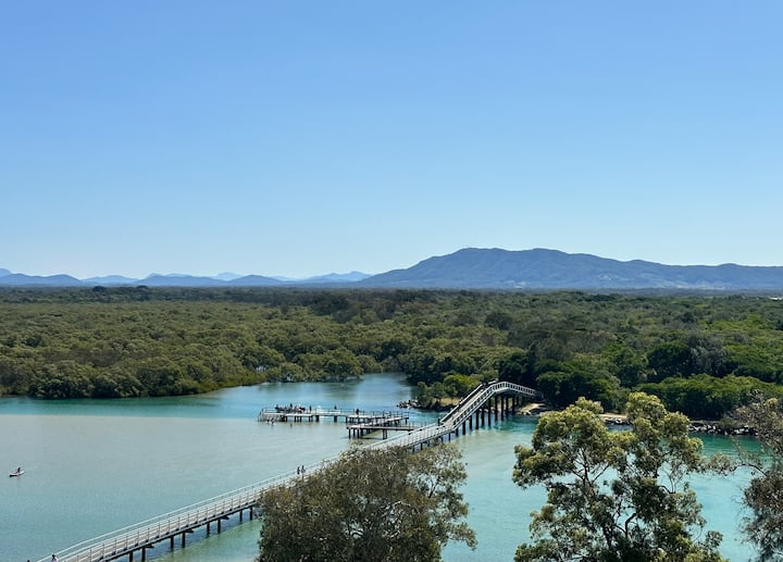 "Treetops"
Luxury Apartment - South West Rocks