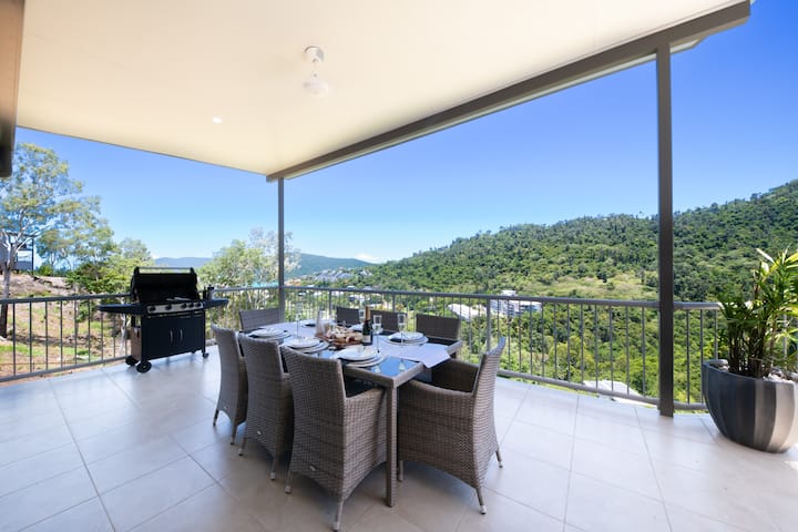 Mountain View On Airlie - Cannonvale