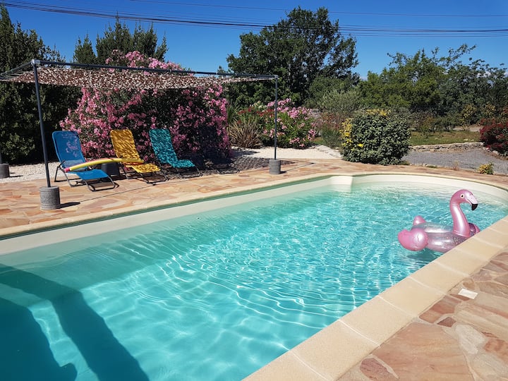 Gîte 1 à 6 Personnes - 2 Nuits Minimum - Joyeuse