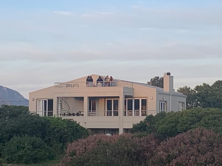 Shores Keep - Self Catering Home - Hermanus