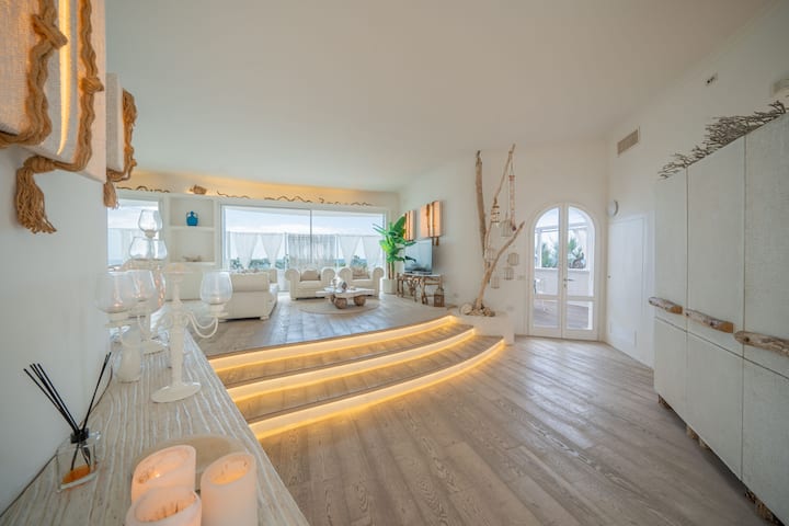Primafila - Luxury Beach Villa & Private Jacuzzi - Polignano a Mare