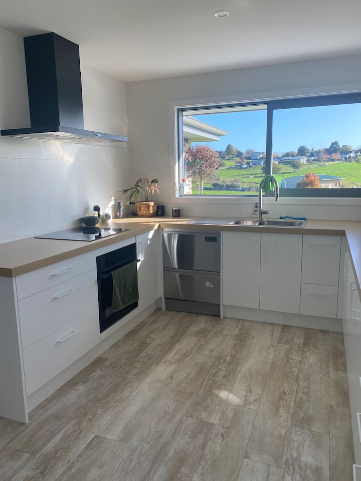 Rural Feel, Close To Town - Kihikihi