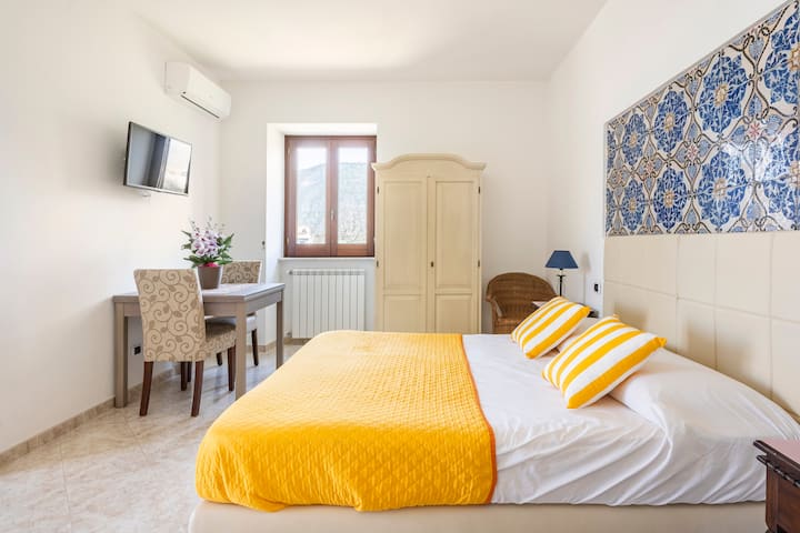 Sorrento/positano Coast  Triple Room With Balcony - Sant'Agnello