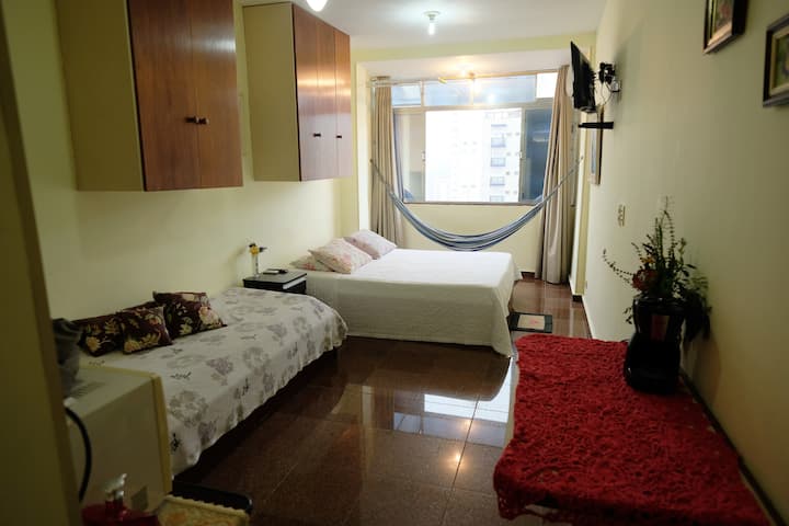 Flat Pitangueiras, 100m Praia, Wifi, Ac, Piscina - Guarujá