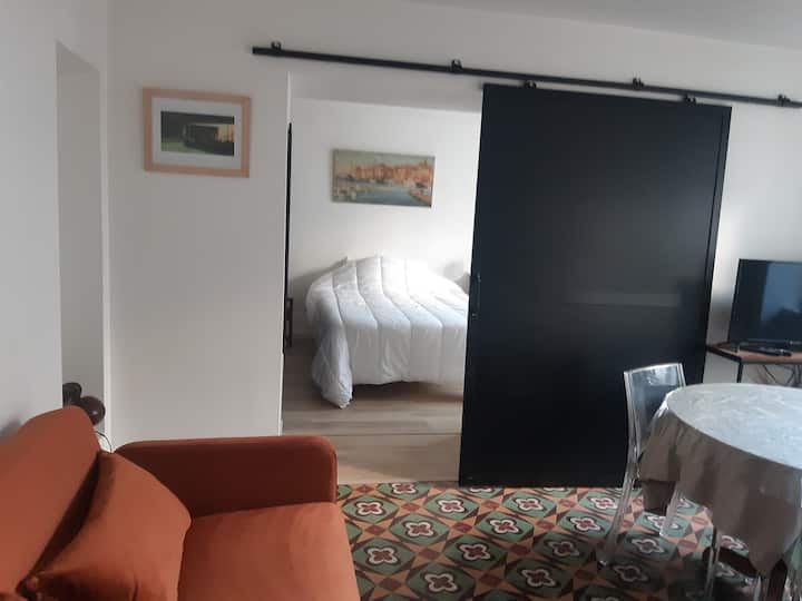 Chambre D'hôtes 30 M²climatisée Parking Privatif - Sorgues