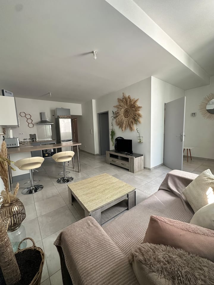 Appartement T2 En Centre-ville - Martigues