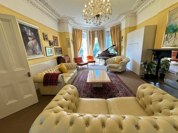 Spacious Apartment Clifton Downs - Filton