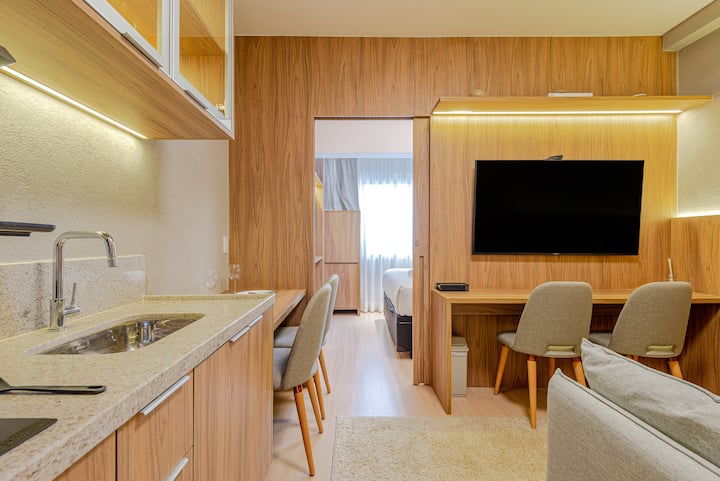 Luxo A 50m Faria Lima | 1 Dorm, Piscina E Academia - Pinheiros