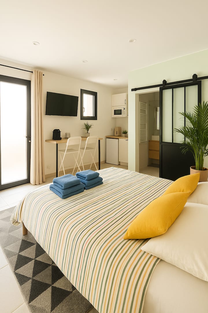 Studio-avec Terrasse Et Parking - Aix-en-Provence