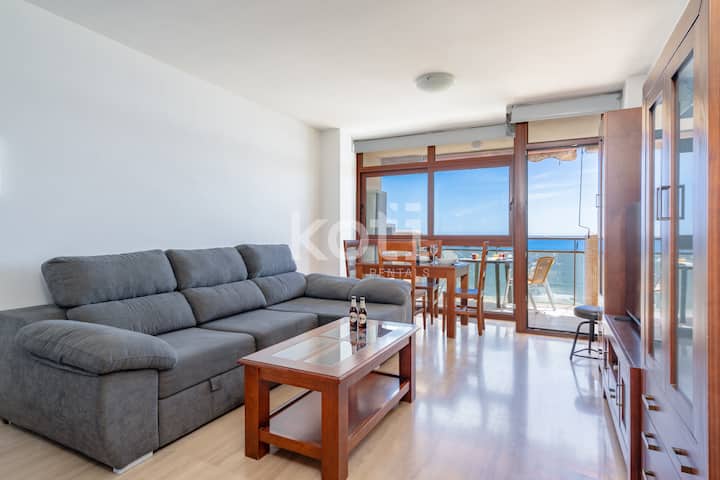 Solymar | Beachfront Building With Seaviews - Fuengirola