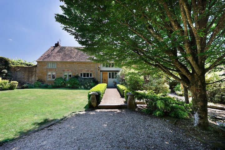 Beautiful Converted Barn In Bruton, Somerset - Bruton