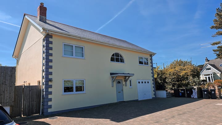 Luxe Coastal Retreat In St Ives! - St Ives