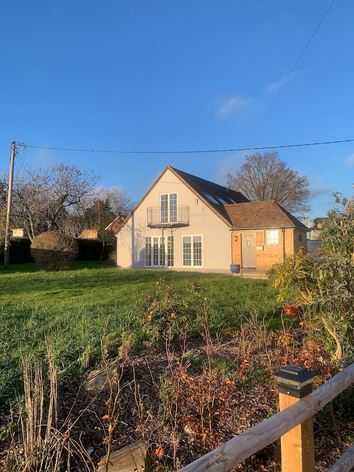 Great Country Home, Super Views - Fordingbridge