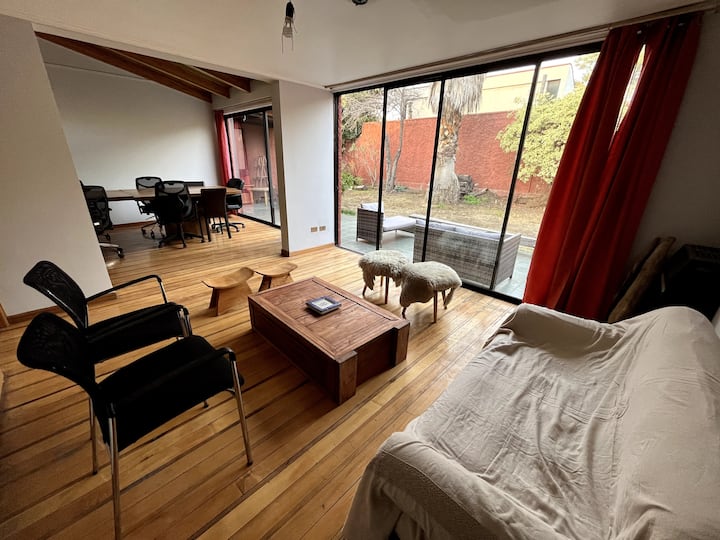 Amplia Casa Vitacura Alta - Santiago