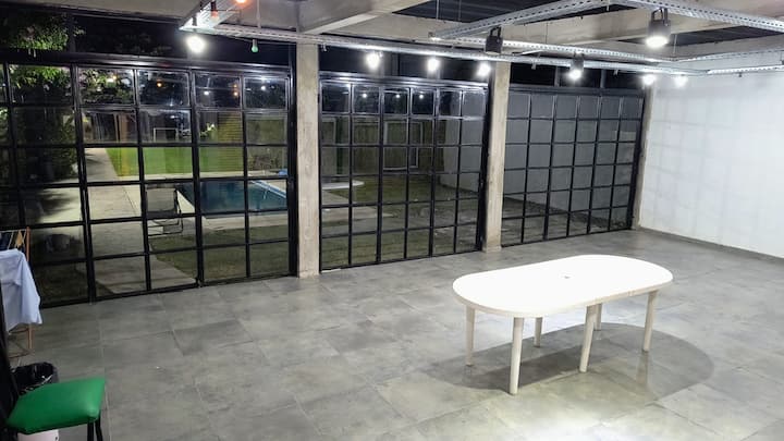 Para Disfrutar , Espacio Vl - Buenos Aires Ezeiza Airport (EZE)