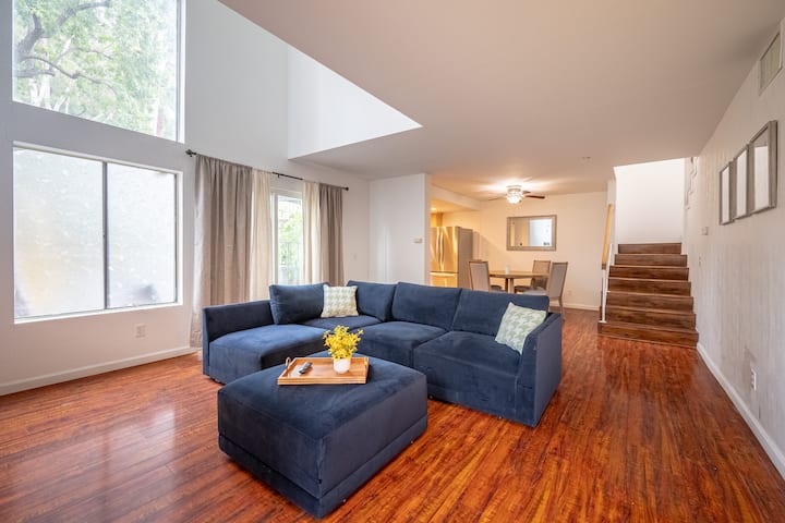 Peaceful Getaway W/ 3b2b - West Covina, CA