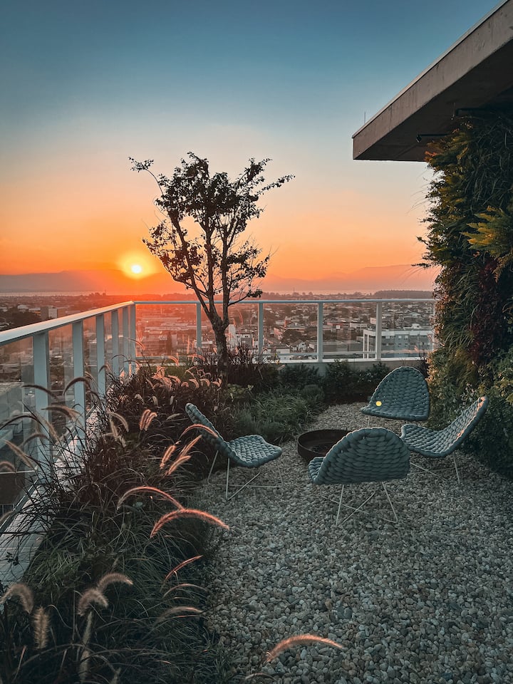 Apê Elegante · Terraço Lindo · ÓTima Localização - Capão da Canoa
