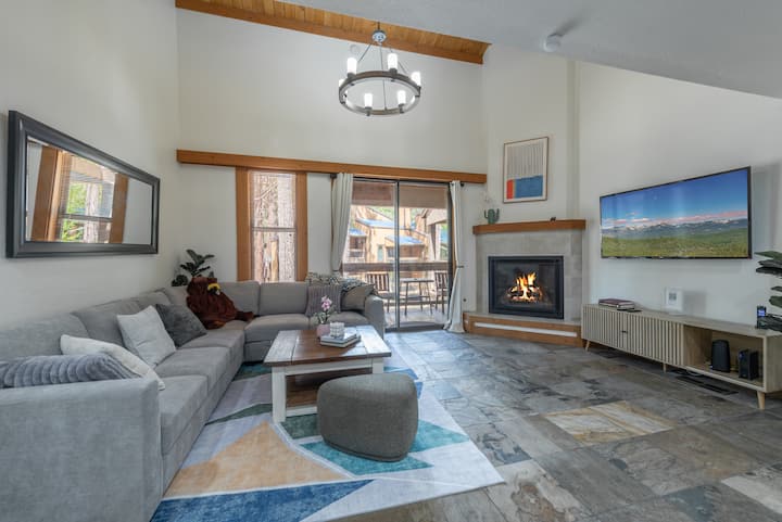 Walk To Northstar Village-skiing, Sauna, Gym, Pool - Lake Tahoe