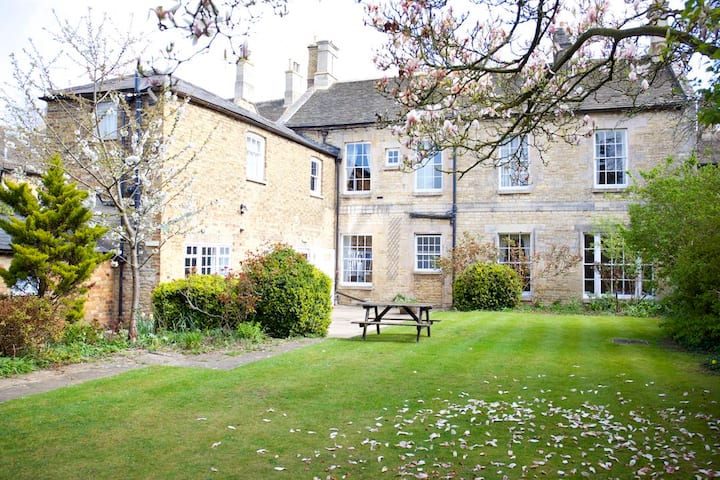 Number Three, Garden House Stays, Stamford - Stamford