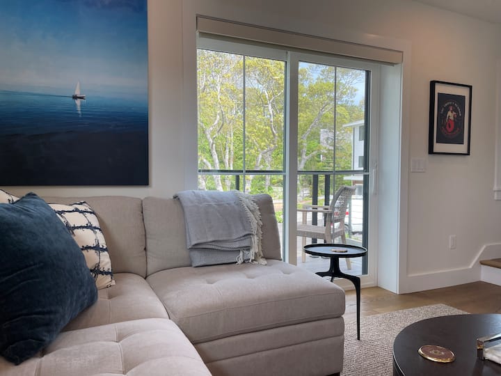 New Charming 2 Bed (King & Q) With Parking - Provincetown, MA
