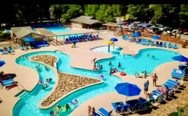 Studio In Lake Lure-hi Amenities! - Lake Lure, NC