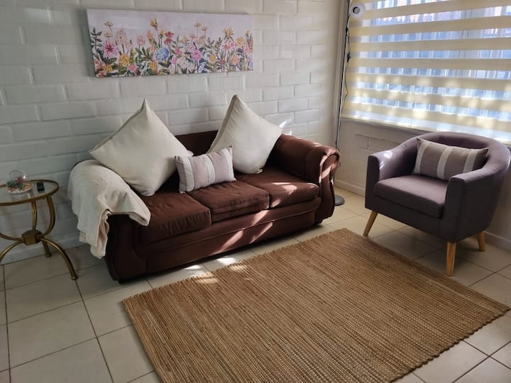 Acogedora Casa Remodelada Con Aire Acondicionado - Chillan