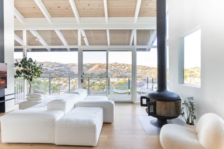 Acacia Crib - Tiburon, CA