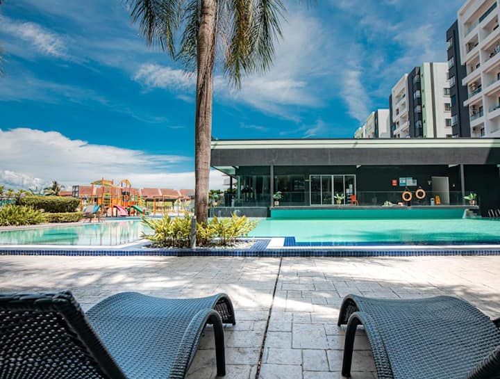 Manhattan Kiddie 3r2b 8 Paxs Suites By Iwh - Pusing