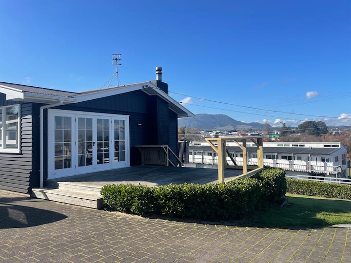 The Lake House - Taupo