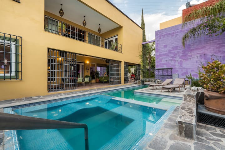 The Happy House - San Miguel de Allende