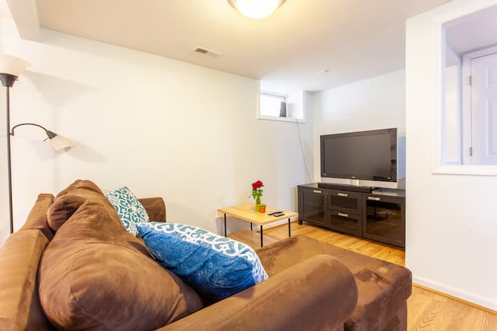 Forest Park 2br/2ba By Glenwood, Walk To Downtown - Raleigh, NC