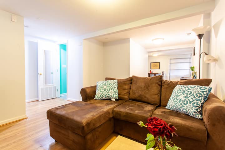 Forest Park 2br/2ba By Glenwood, Walk To Downtown - Raleigh, NC