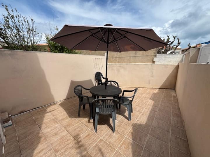 Grand Studio Centre De Valras Pour 2 Personnes - Valras-Plage