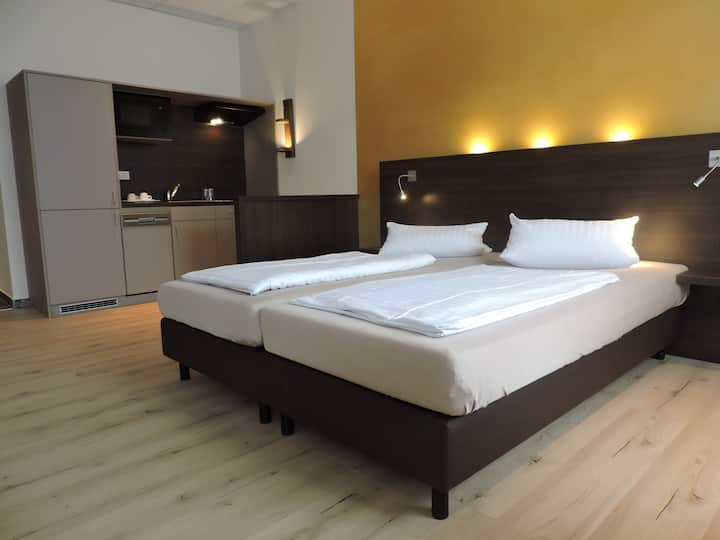 4-bett Zimmer Nummer 1 - Wiesbaden