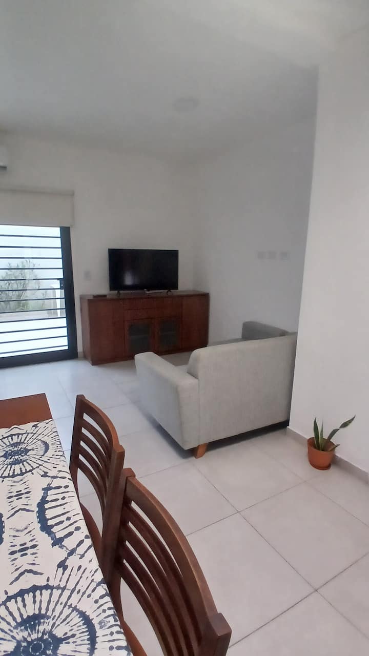Duplex Berasain A 18 Minutos Aeropuerto Ezeiza - Aeropuerto Buenos Aires Ezeiza (EZE)
