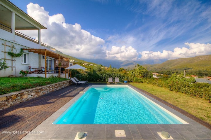 Villa 8 Pers. Vue/accès Mer - Brando
