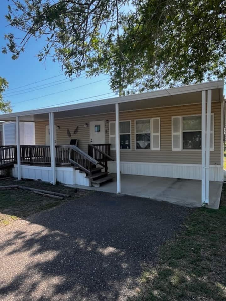 Small 2-bedroom (112) - Mission, TX