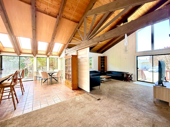 4bed Coastal Cottage With Garden - Fort Bragg, CA