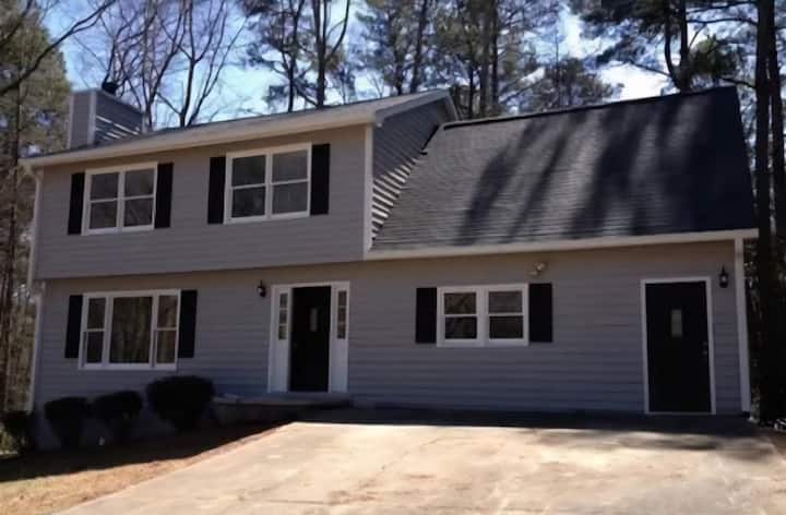 Charming, Peaceful, Cozy Home - Decatur, GA
