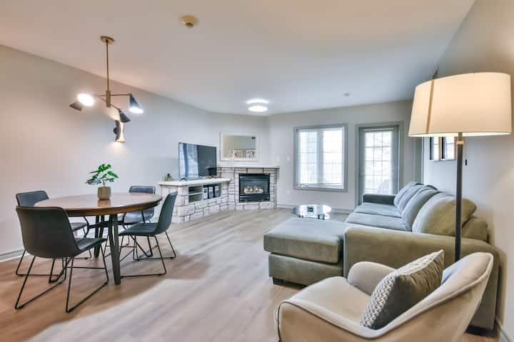 Hideaway 2br Condo Pool & Heated Pool - Horseshoe Valley, ON