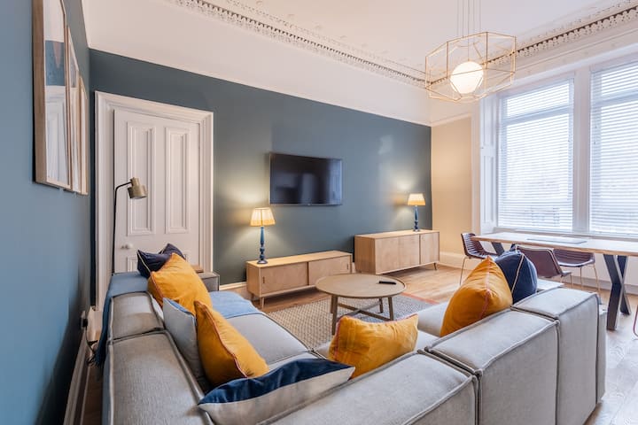 3br Gem • West End • Walk To Glasgow Uni • Parking - Glasgow