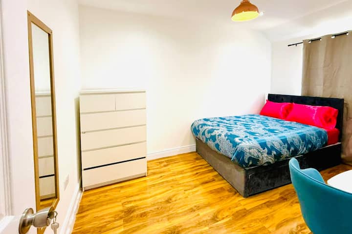The Dagenham Residence - Dagenham