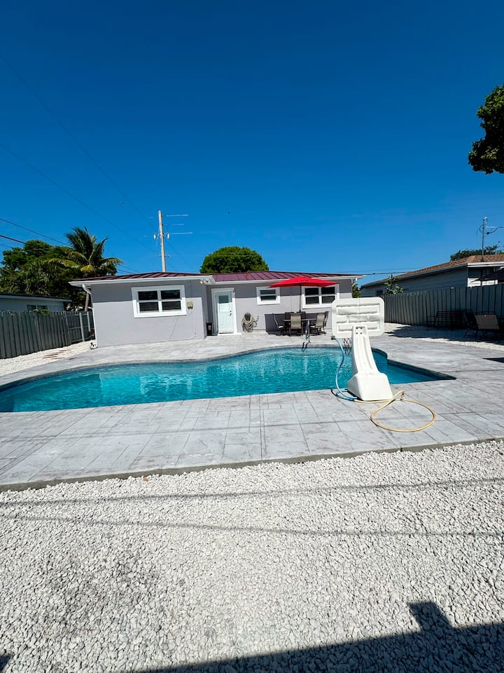 B.a Residences - Hollywood, FL