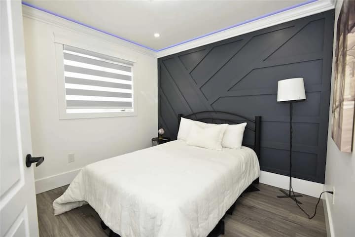 Sweet Home With Free Parking - Brampton