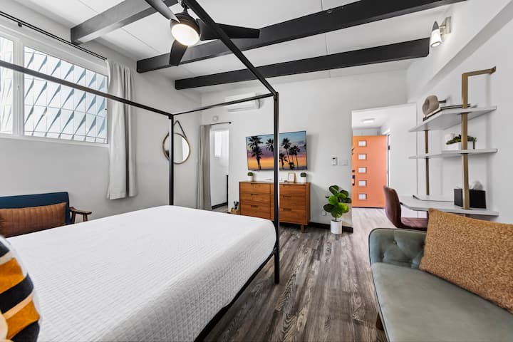 At The Hermosa Pier- H - 曼哈頓海灘